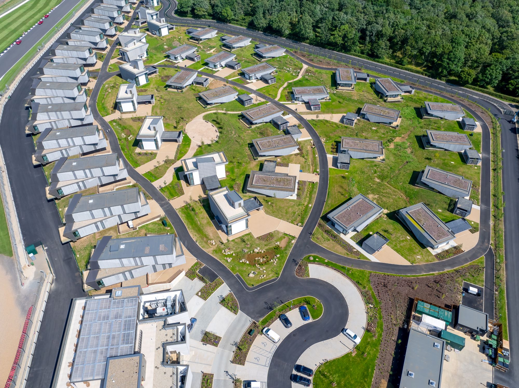 Escapade Silverstone – Final video - HG Construction HG Construction